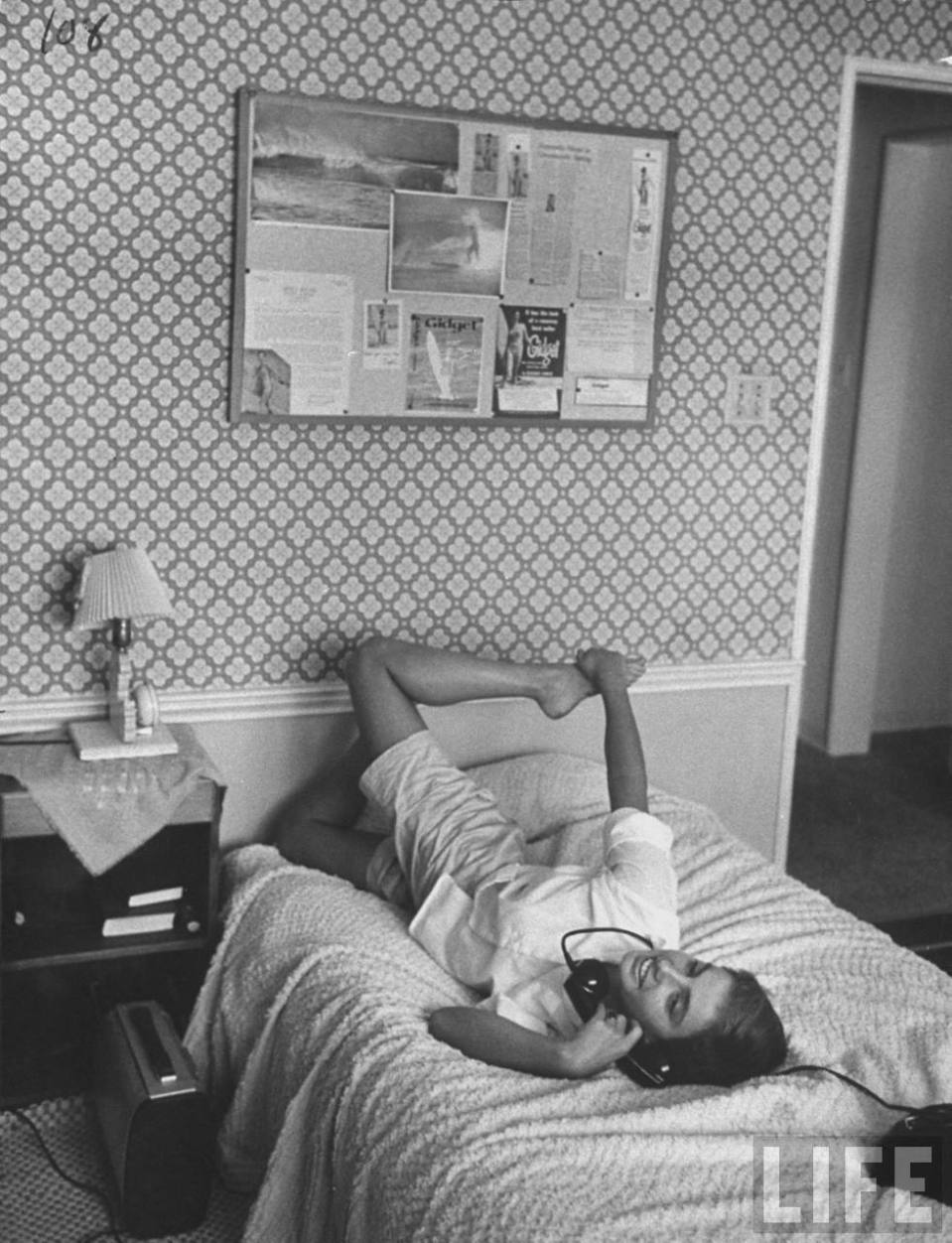 LIFE Archives: Kathy “Gidget” Kohner, Malibu 1957 | Quite Continental